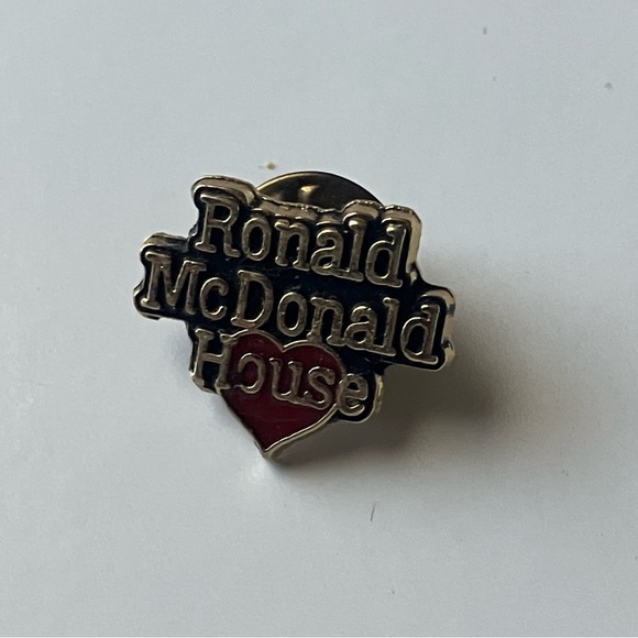 McDonald's | Accessories | Vintage Mcdonalds Pin | Poshmark